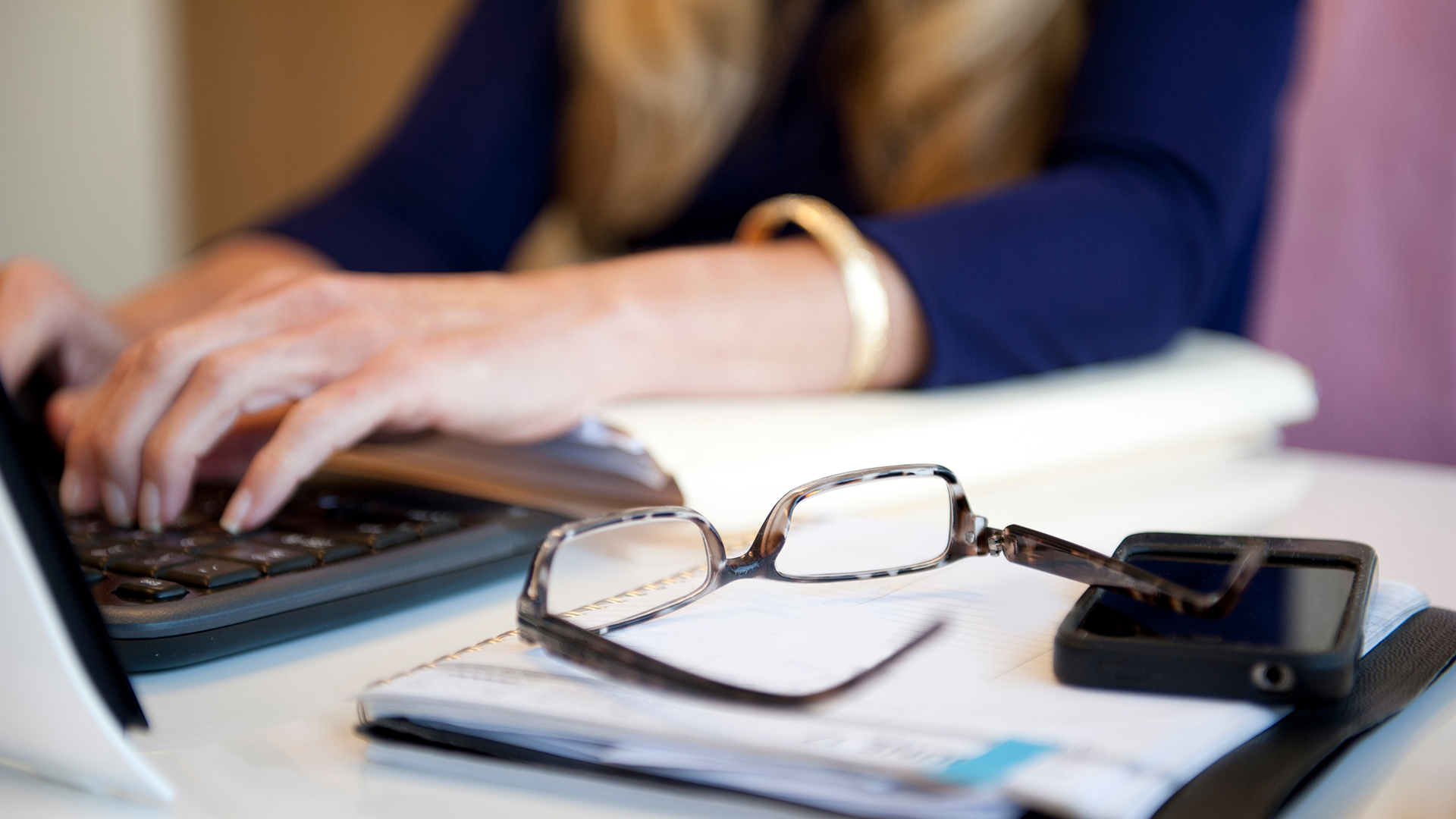 Strata Staff Course Outline - Strata Staff Global